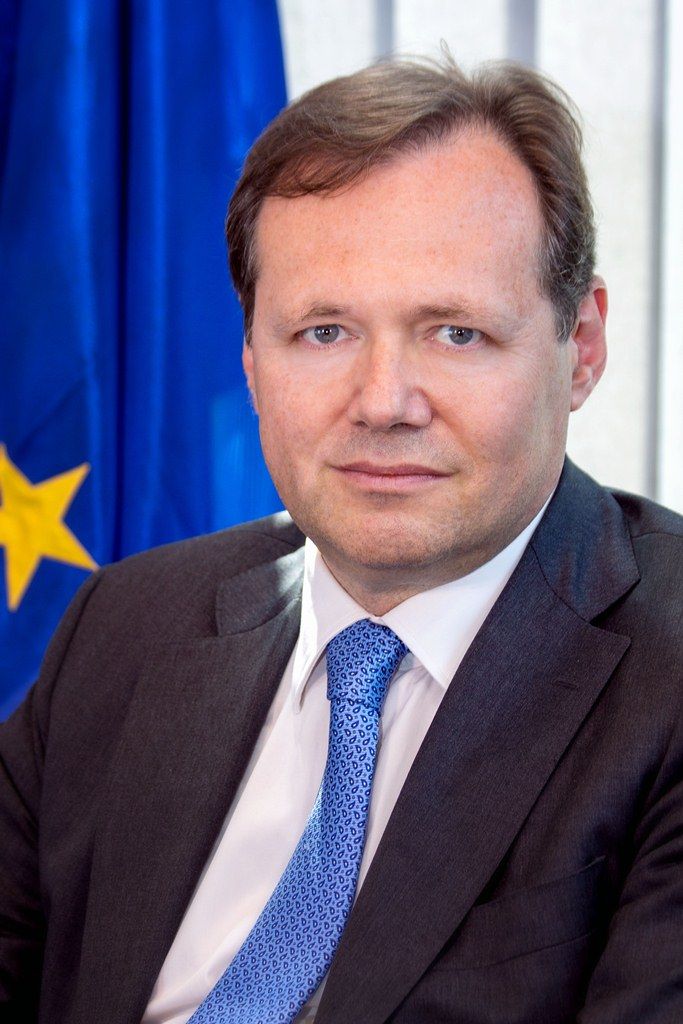 Roberto Viola - TECHRITORY