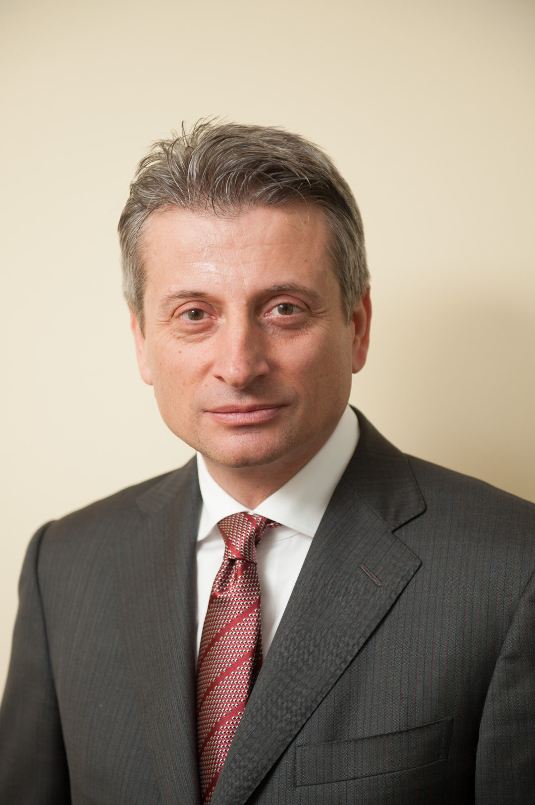 Petar Ivanov - TECHRITORY