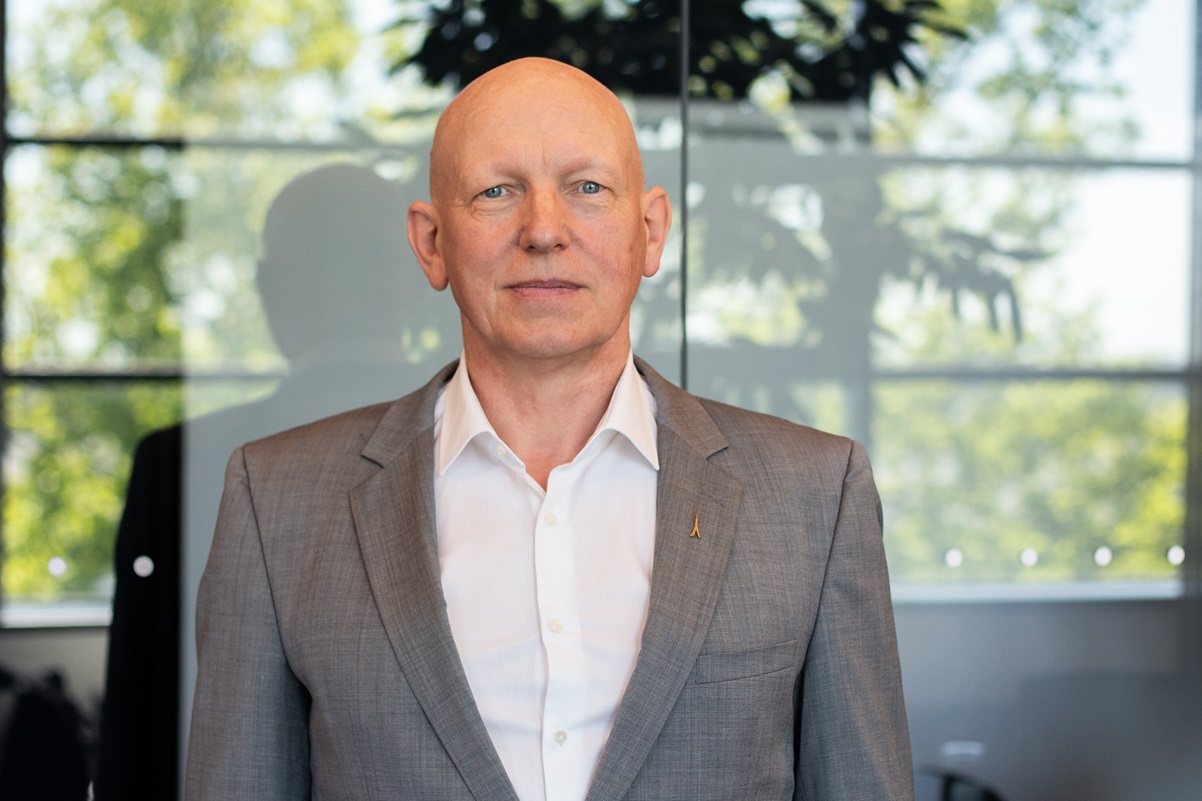 Evijs Taube - TECHRITORY